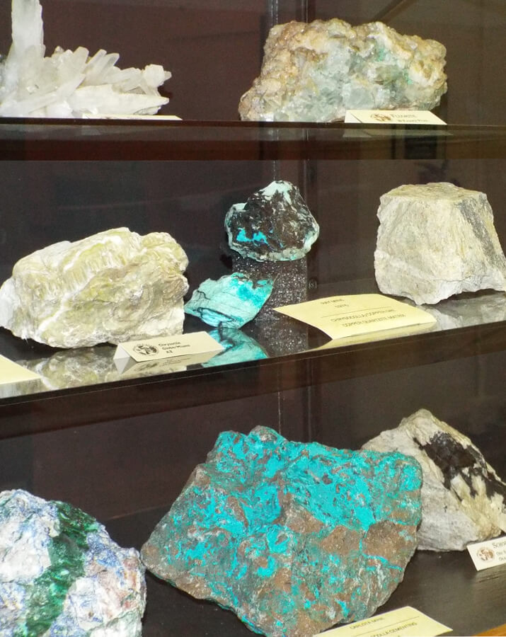 Minerals & Geology Exhibit – Bullion Plaza Cultural Center & Museum